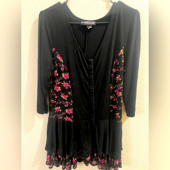 The Pyramid Collection | Tops | The Pyramid Collection Womens Casual ...